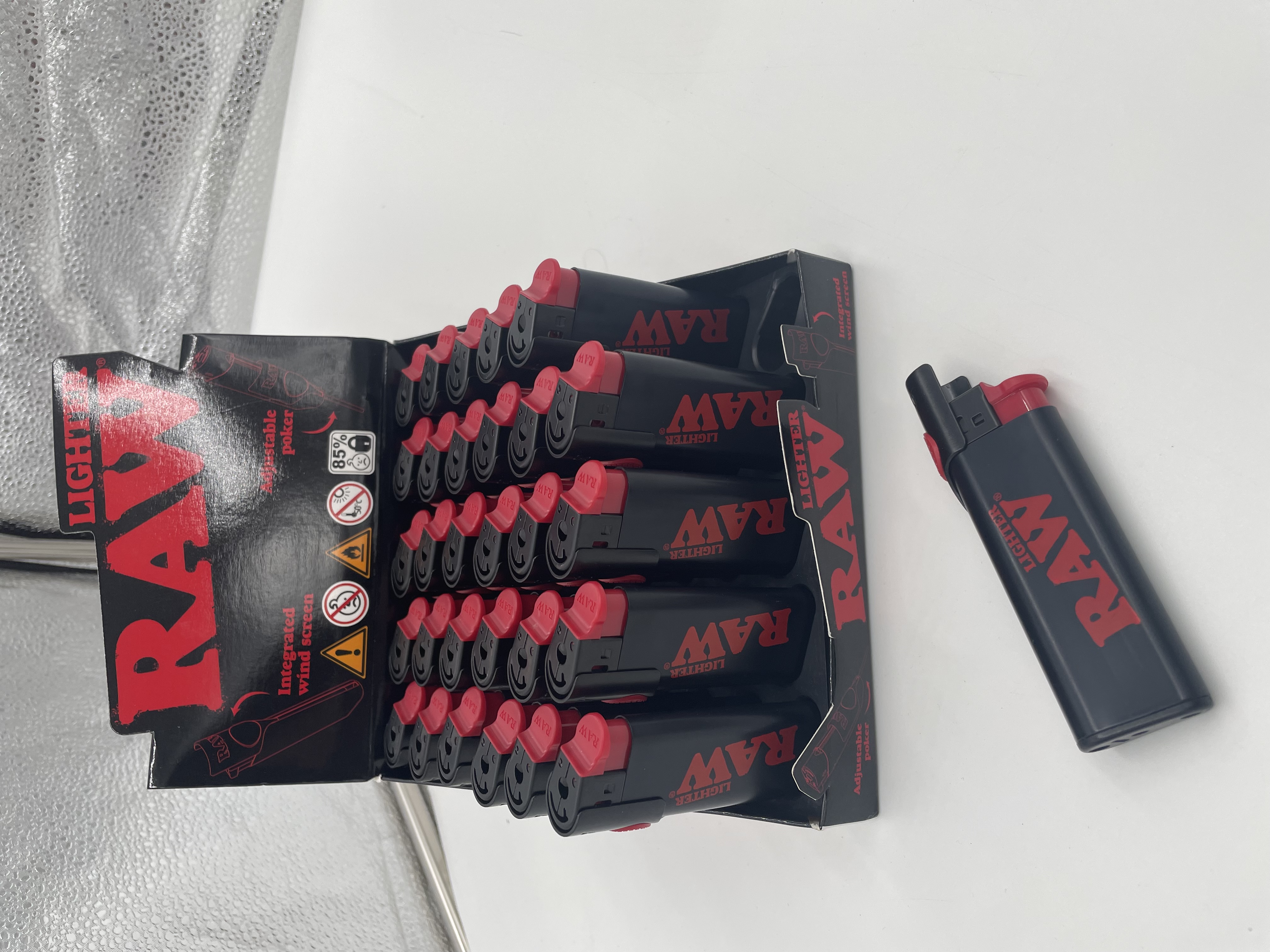 RAW PHOENIX BLACK DISPLAY OF 30